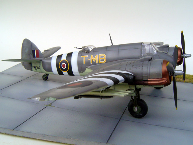 Bristol Beaufighter TF.Mk.X, Tamiya 1:48 von Herbert Engelhard