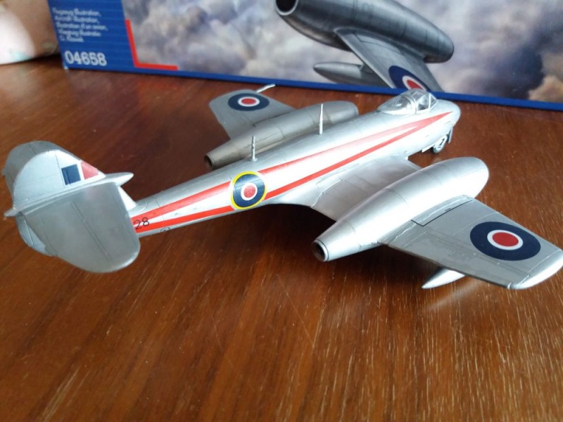 Gloster Meteor Mk.4, Revell 1:72 von Andy Hartung