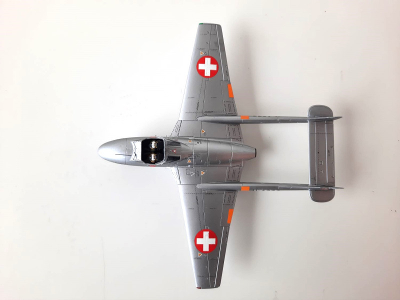 De Havilland DH.115 Vampire Mk.55, Airfix 1:72 von Rolf Ehrat