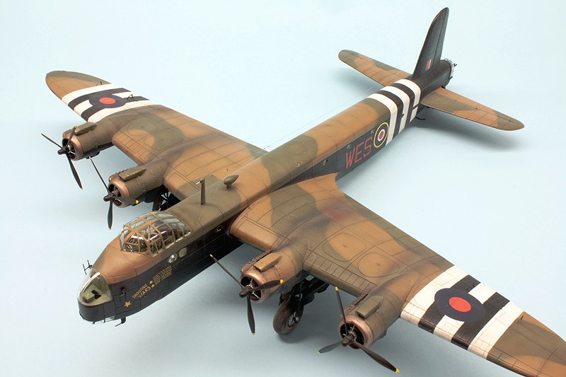 Short Stirling Mk.IV, Italeri 1:72 von Roland Sachsenhofer