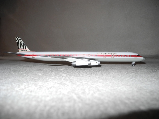 Douglas DC-8 Serie 63, Minicraft Model Kits 1:144 von Johannes Wipauer