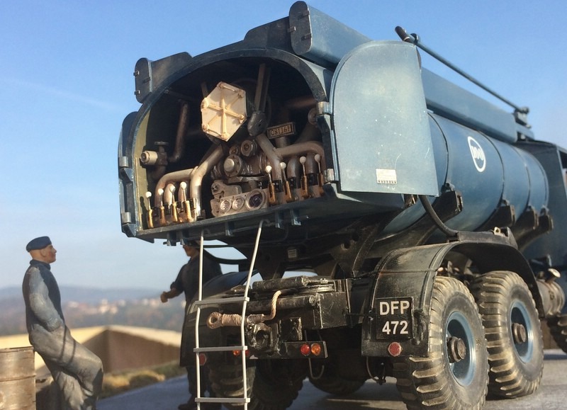 AEC Matador 6x6, Kit Form Services 1:24 von Gerhard Doppelhofer