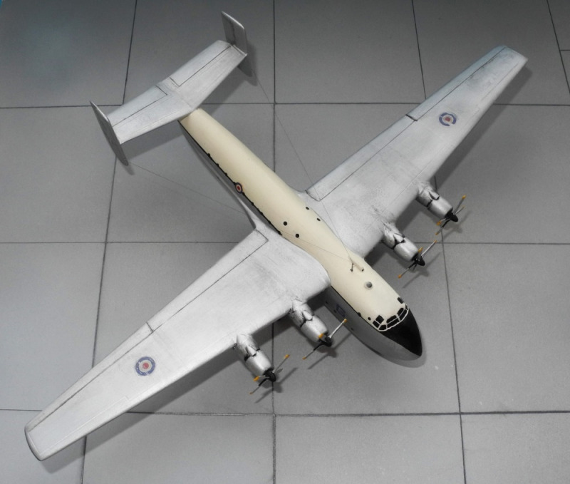 Blackburn Beverley C.1, Welsh Models 1:144 von Johannes Wipauer