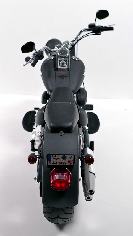 Harley-Davidson FLSTFB Fat Boy Lo, Tamiya 1:6 von Hans Jürgen Epp