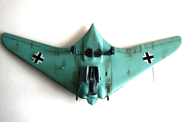 Horten IX/ Go 229, Revell 1:72 von Lucas Binias