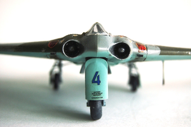 Horten IX/ Go 229, Revell 1:72 von Lucas Binias