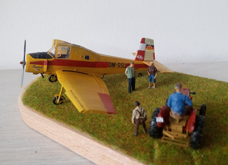 Let Z-37A Cmelak, Eduard Bausätze 1:72 von Volker Decker