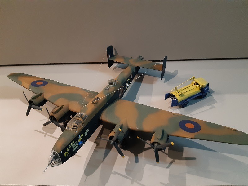 Handley Page Halifax B Mk.III, Revell 1:72 von Norbert Gauder