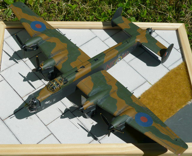 Handley Page Halifax B.II, Revell 1:72 von Benjamin Nowak
