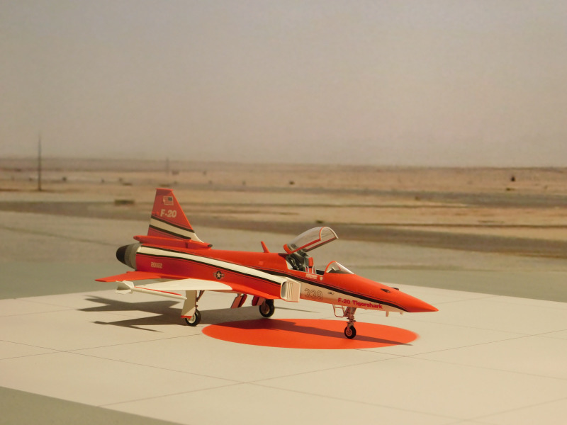 Northrop F-20 Tigershark " Demonstrator ", Hasegawa 1:72 von Oliver Zwiener