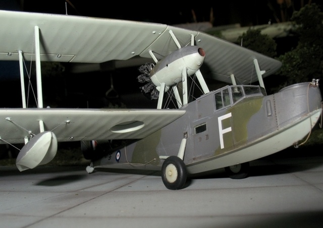 Supermarine Walrus Mk.I, Revell 1:72 von Peter Hochstrasser