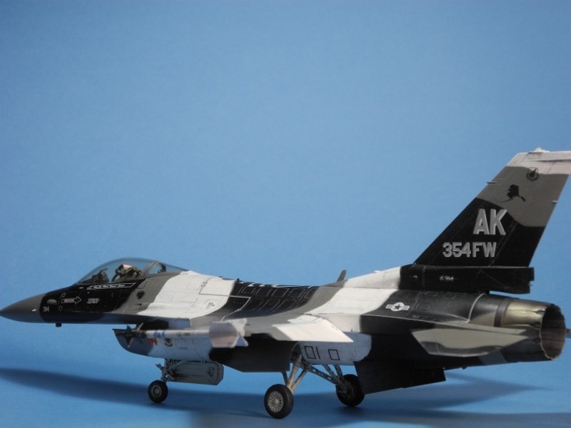 F-16C Block 30 Fighting Falcon, Tamiya 1:48 von Andreas Hermanns