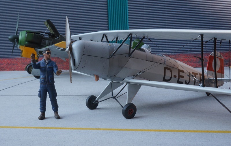 Bücker Bü 131 Jungmann, ICM 1:32 von Franz Schubert