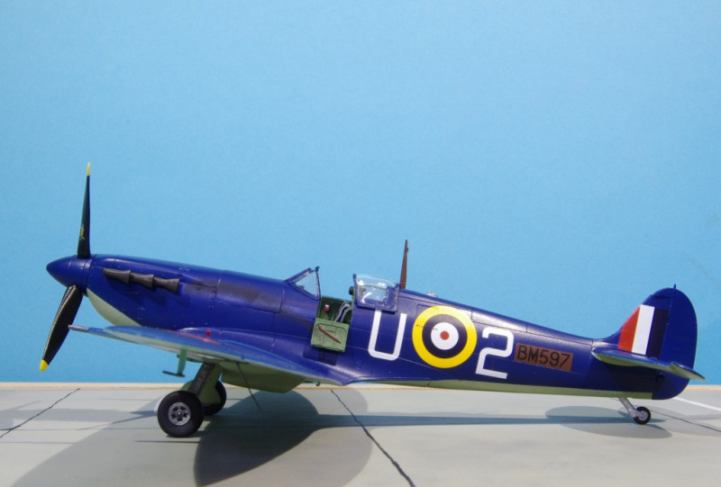 Spitfire Mk.Vb BM597 (G-MKVB), Airfix 1:48 von Christian Vidal