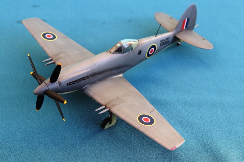 Supermarine Spiteful F.Mk. 14 und Seafang F.Mk. 32, Trumpeter 1:48 von ...