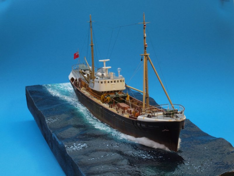 North Sea Fishing Trawler "Ross Tiger", Revell 1:142 von Frank Spahr