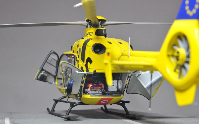 Eurocopter EC-135 P2, Revell 1:32 von Jan Terstappen