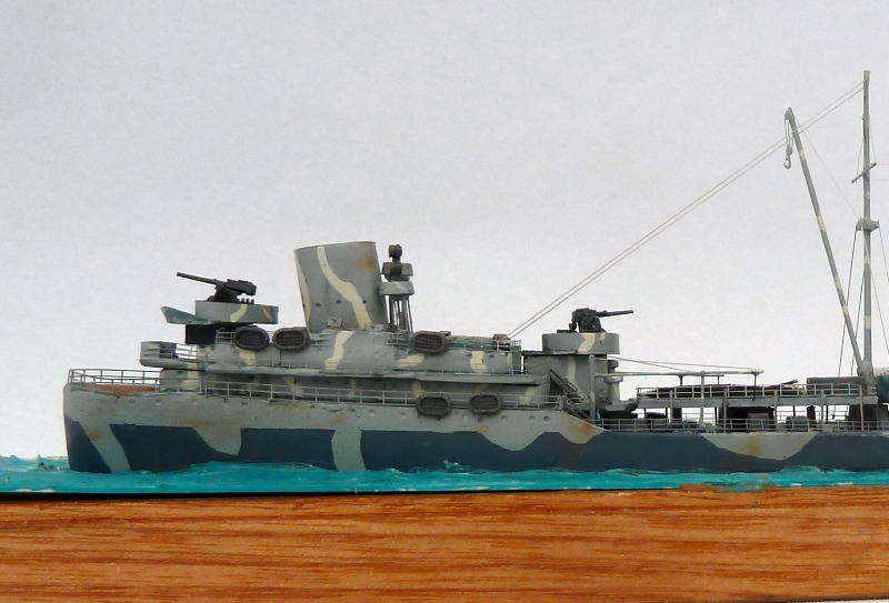 AO-22 USS Cimarron, Wave 1:700 von Thomas Sperling