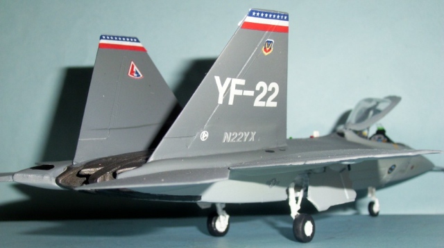 Lockheed YF-22, Zhengdefu 1:72 von Ricardo Ottaviani