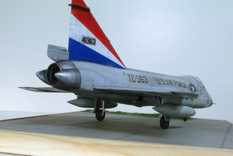 Convair TF-102A, Hasegawa 1:72 von Martin Pohl