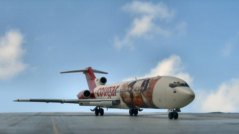 Boeing 727-225 Adv/RE Valsan „Super 27“, Minicraft Model Kits 1:144 von ...