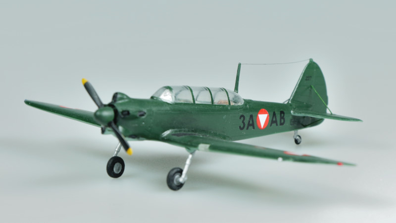 Jak-18, Amodel 1:72 von Jürgen Klinglhuber