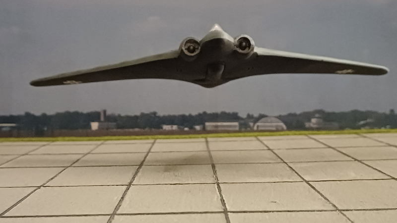 Horten Ho 229 V-7 und A-1, PM Modell 1:72 von Peter Lindner