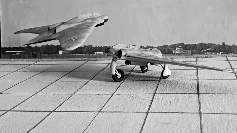 Horten Ho 229 V-7 und A-1, PM Modell 1:72 von Peter Lindner