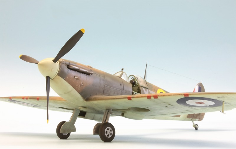Supermarine Spitfire Mk.II, Revell 1:32 von Roland Sachsenhofer
