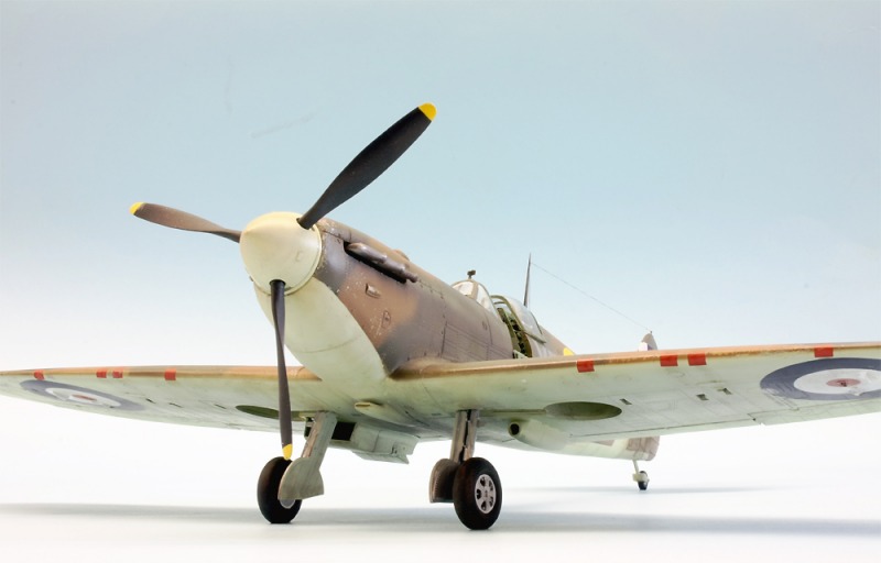 Supermarine Spitfire Mk.II, Revell 1:32 von Roland Sachsenhofer