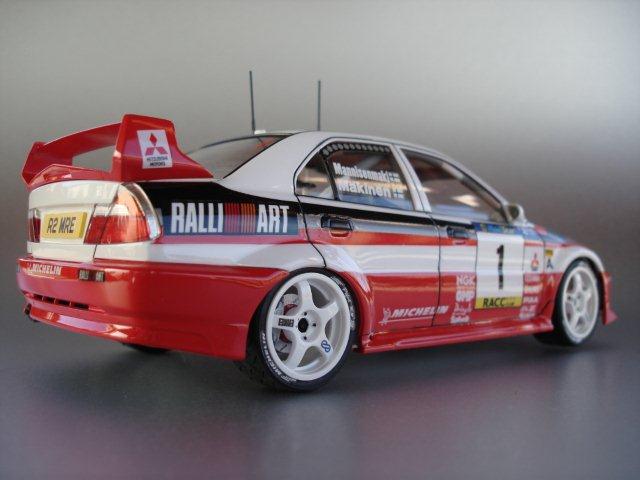 Mitsubishi Lancer Evo V WRC , Tamiya 1:24 von Andy Wienckowski