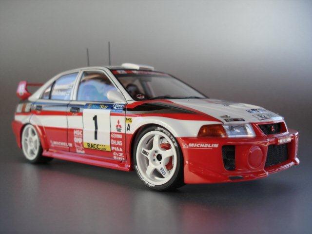 Mitsubishi Lancer Evo V WRC, Tamiya 1:24 von Andy Wienckowski