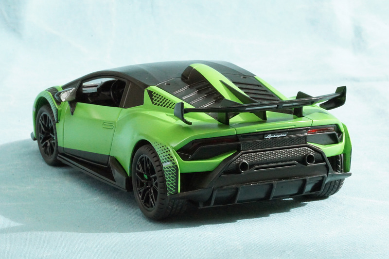 Lamborghini Huracán STO, Jinlifang 1:24 von Roland Kunze