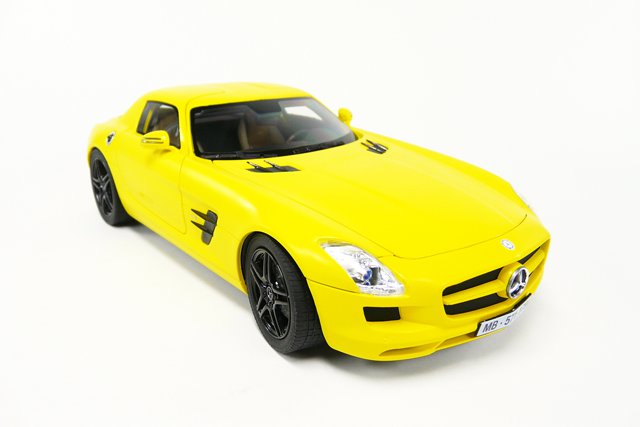 SLS AMG, Revell 1:24 von Martin Rauscher