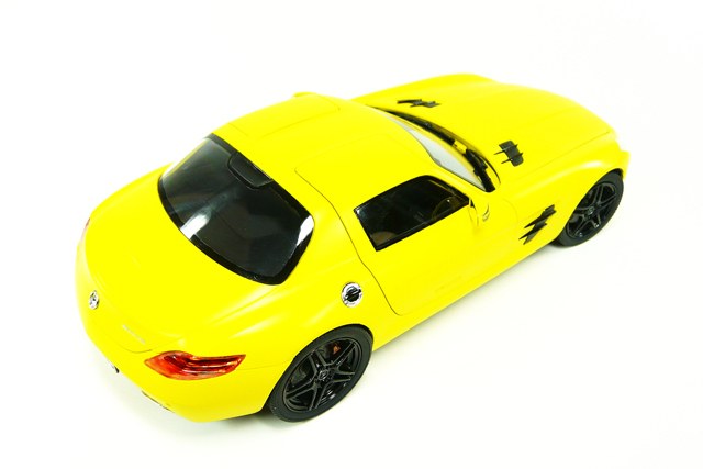 SLS AMG, Revell 1:24 von Martin Rauscher