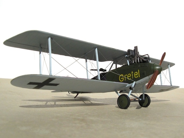 DFW C.V, Eigenbau 1:48 von John Haas