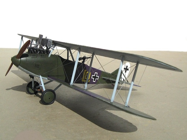 DFW C.V, Eigenbau 1:48 von John Haas