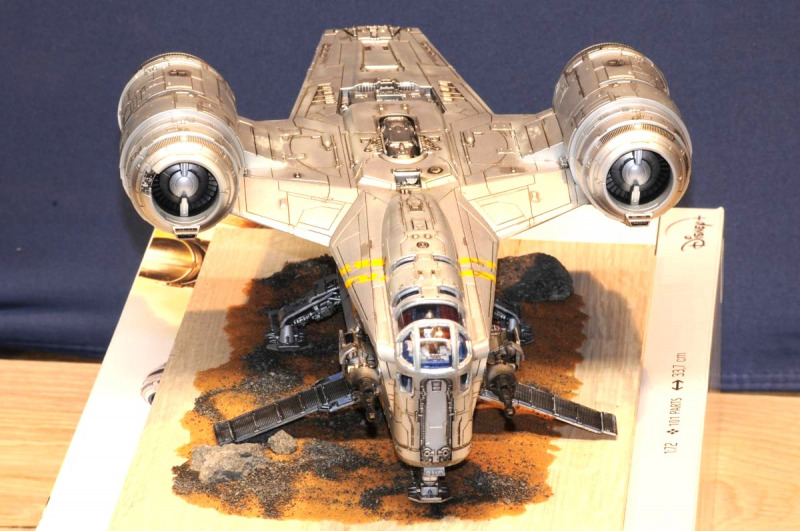 Razor Crest ST-70-M-111, Revell 1:72 von Karsten Böcker