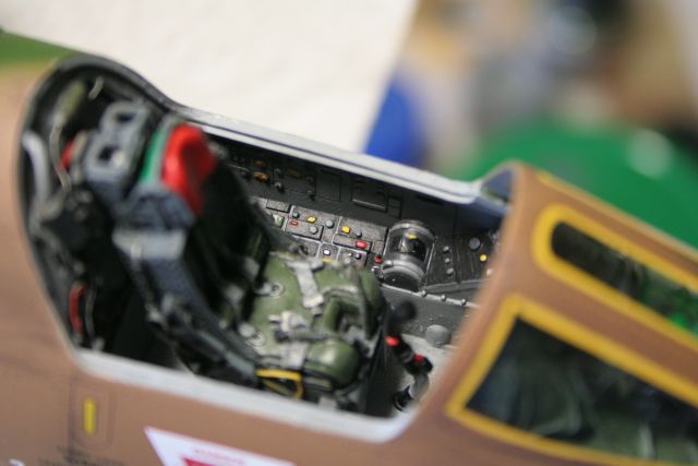 Republic F-105G Thunderchief, Trumpeter 1:32 von Thomas Fischer