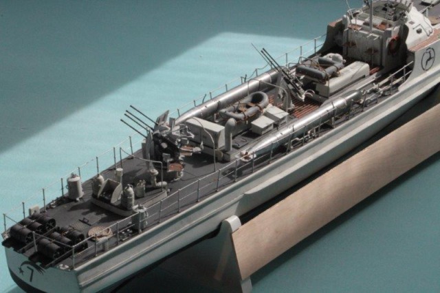 Schnellboot S-100, Robbe 1:40 von Martin Deuretsbacher