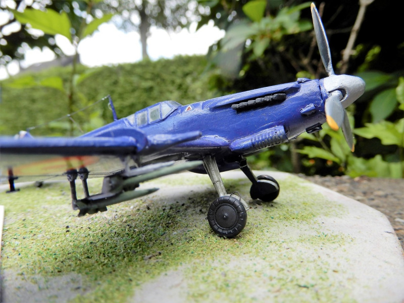 Hispano Aviación HA-1112-K1L "Tripala", Classic Plane 1:72 von Rainer Kijak