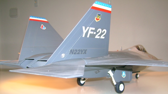 Lockheed YF-22, Revell 1:32 von Francis Schimpf
