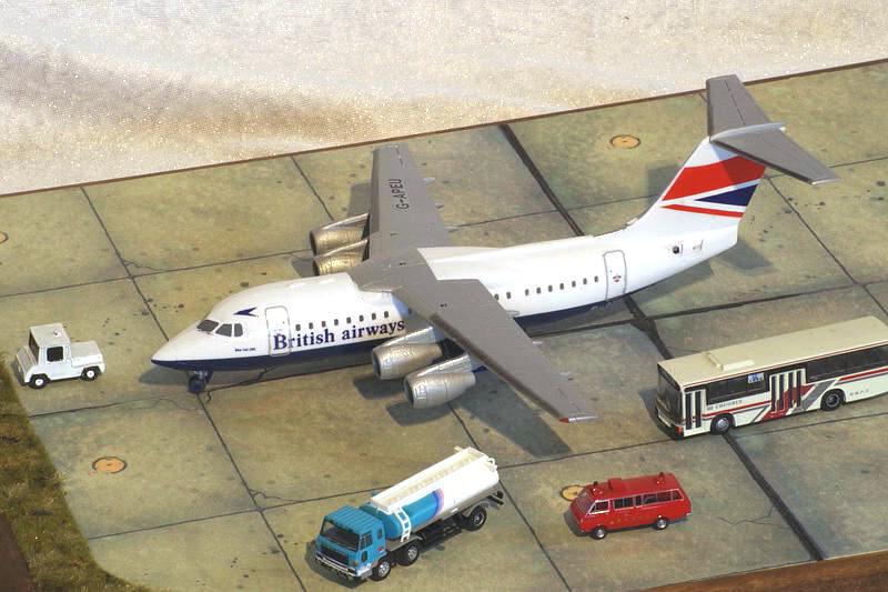 BAe-146/Avroliner, Revell 1:144 von Gerd Hake