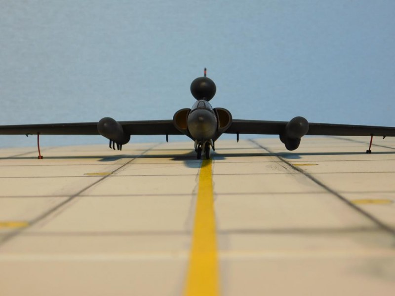 Lockheed U-2R / TR-1A Dragon Lady, High Planes Models 1:72 von Oliver ...