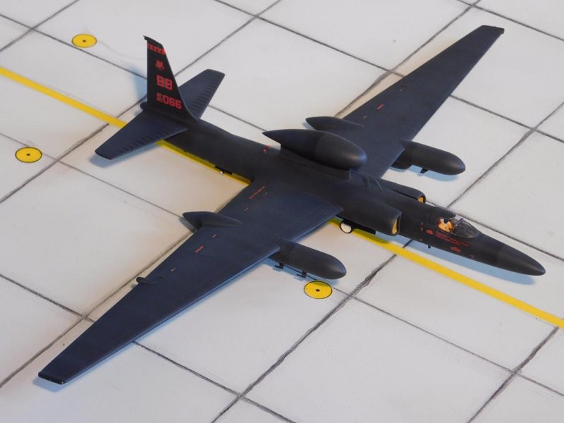 Lockheed U-2R / TR-1A Dragon Lady, High Planes Models 1:72 von Oliver ...