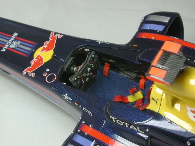 Red Bull Racing Renault RB6, Tamiya 1:20 von Dirk Heyer