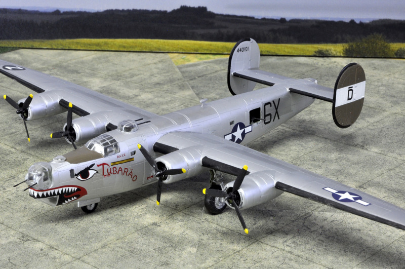 B-24 Liberator, Academy 1:72 von Franz Felzen