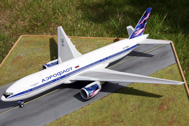 Boeing 777-2Q8/ER, Minicraft Model Kits 1:144 von Marco Coldewey