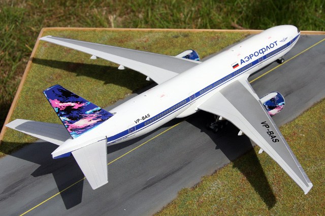 Boeing 777-2Q8/ER, Minicraft Model Kits 1:144 von Marco Coldewey