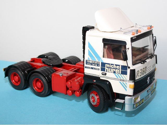 Truck Renault R360 From Italeri 1/24 Scale Model Kit Stock Photo Alamy ...